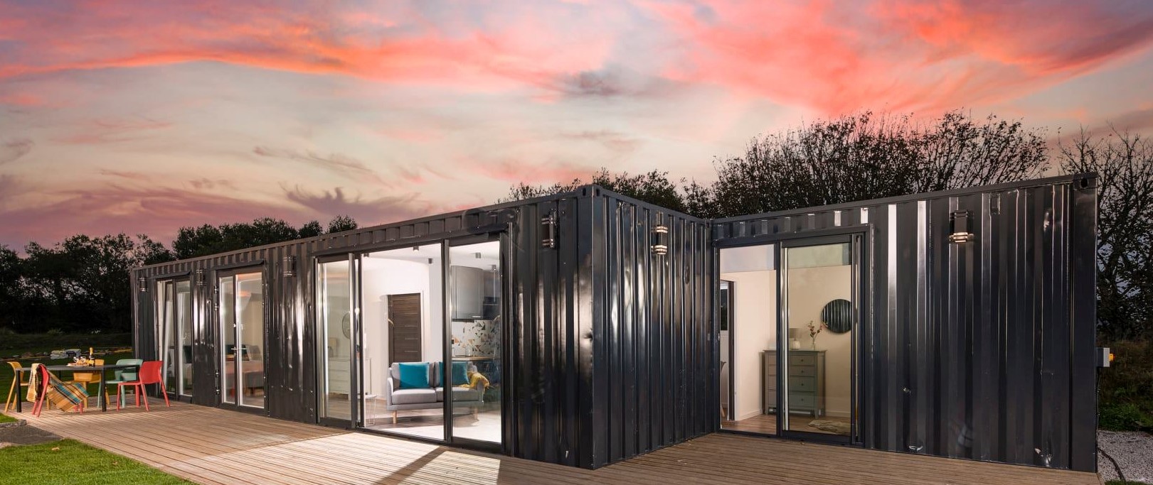 CONVERTED SHIPPING CONTAINERS | MODULAR BUILDINGS