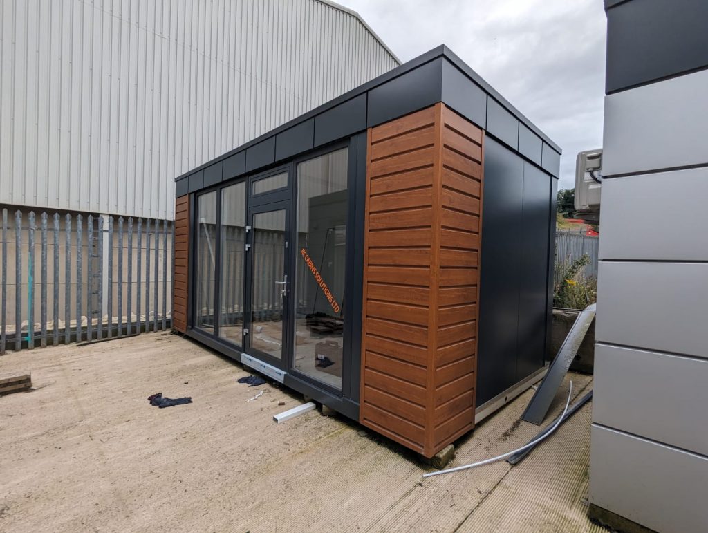 Hire a Portable Cabin – 6m x 3m Temporary Office Building
